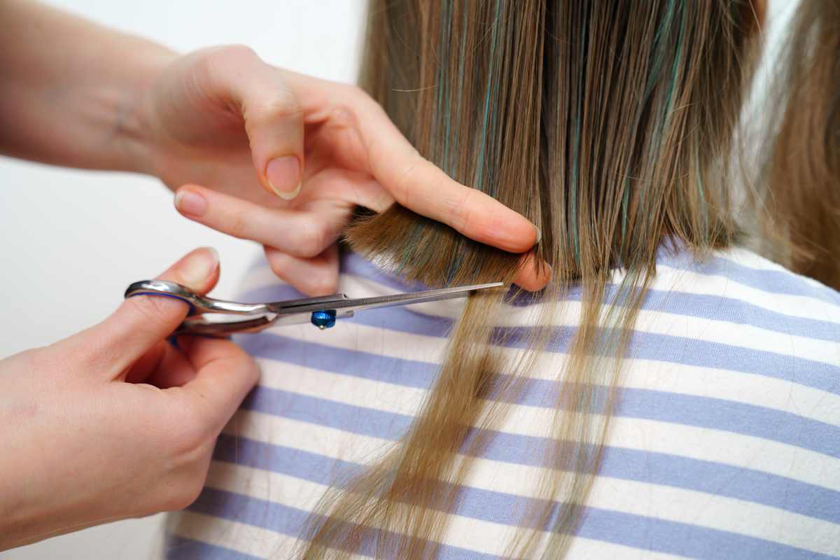 How To Cut Your Hair At Home - Without Regrets